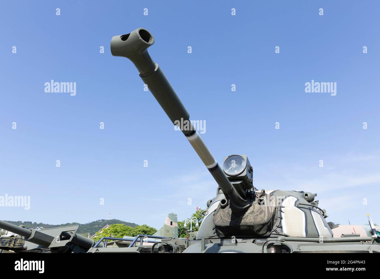 Korea war memorial cannon hi-res stock photography and images - Alamy