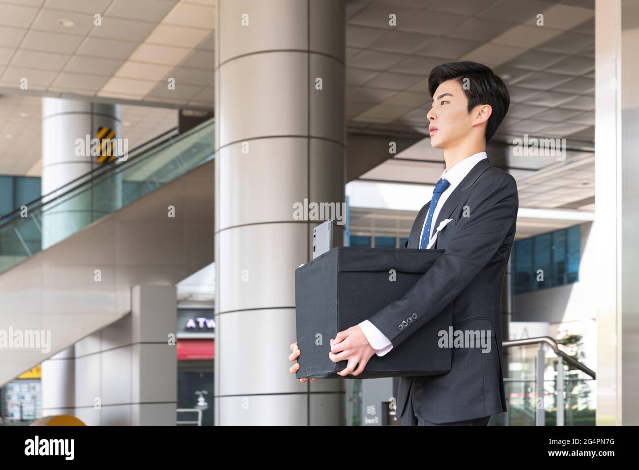 Person quitting job hi-res stock photography and images - Alamy