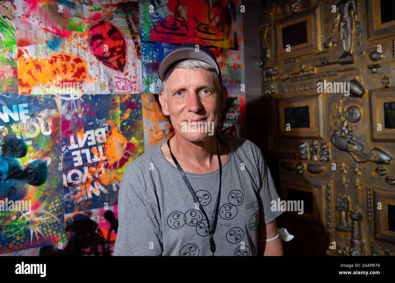 Peter fleming hi-res stock photography and images - Alamy