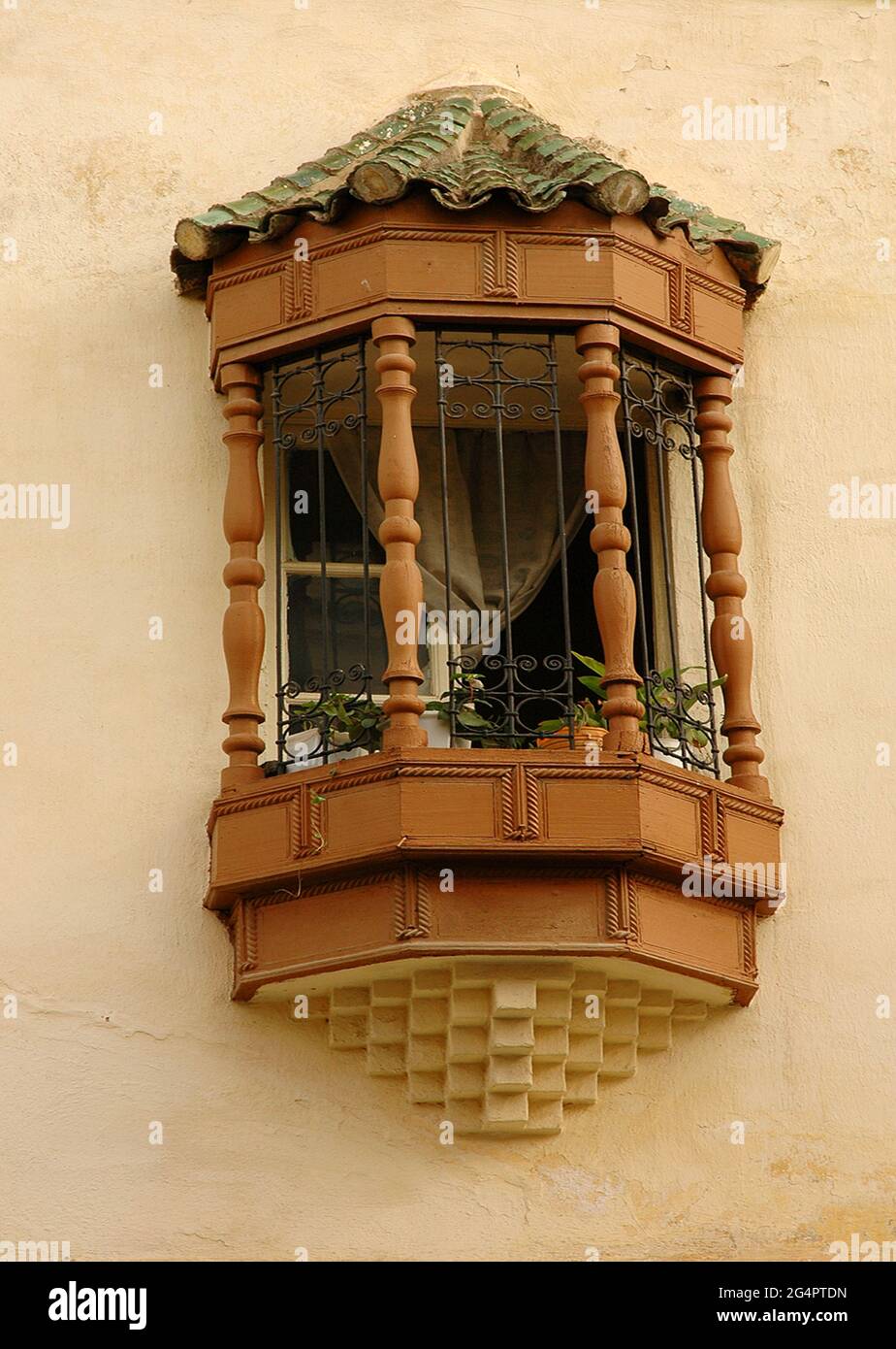Traditional and handicraft window in Morocco Stock Photo - Alamy