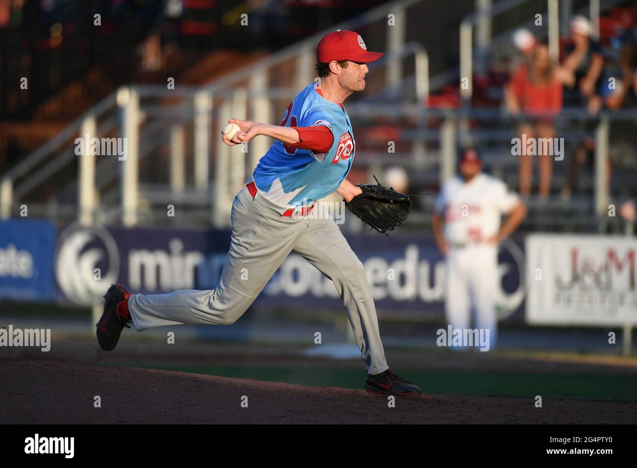 Fargo, ND, USA. 22nd June, 2021. Chicago Dogs pitcher Justin Goossen ...