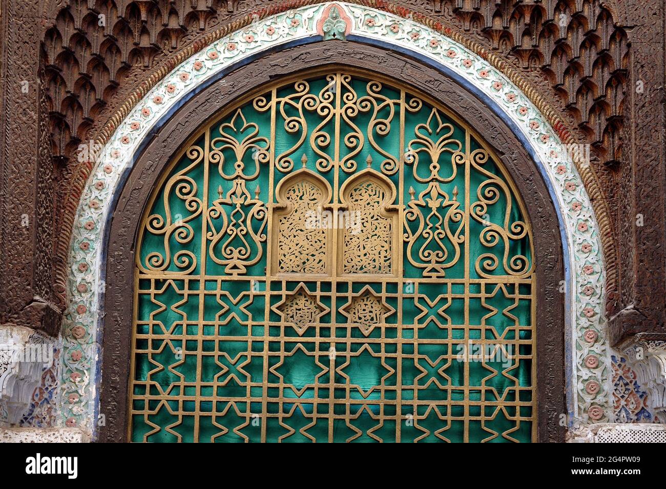 Traditional and handicraft window in Morocco Stock Photo - Alamy