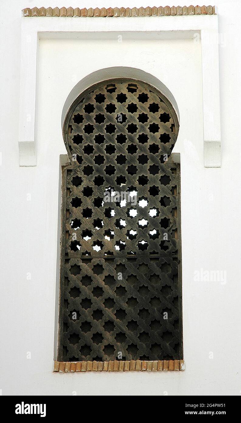 Traditional and handicraft window in Morocco Stock Photo - Alamy