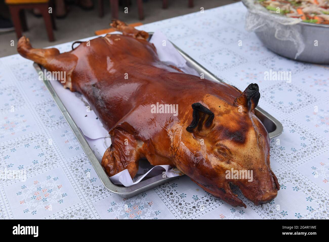 Roast Suckling pig Stock Photo - Alamy