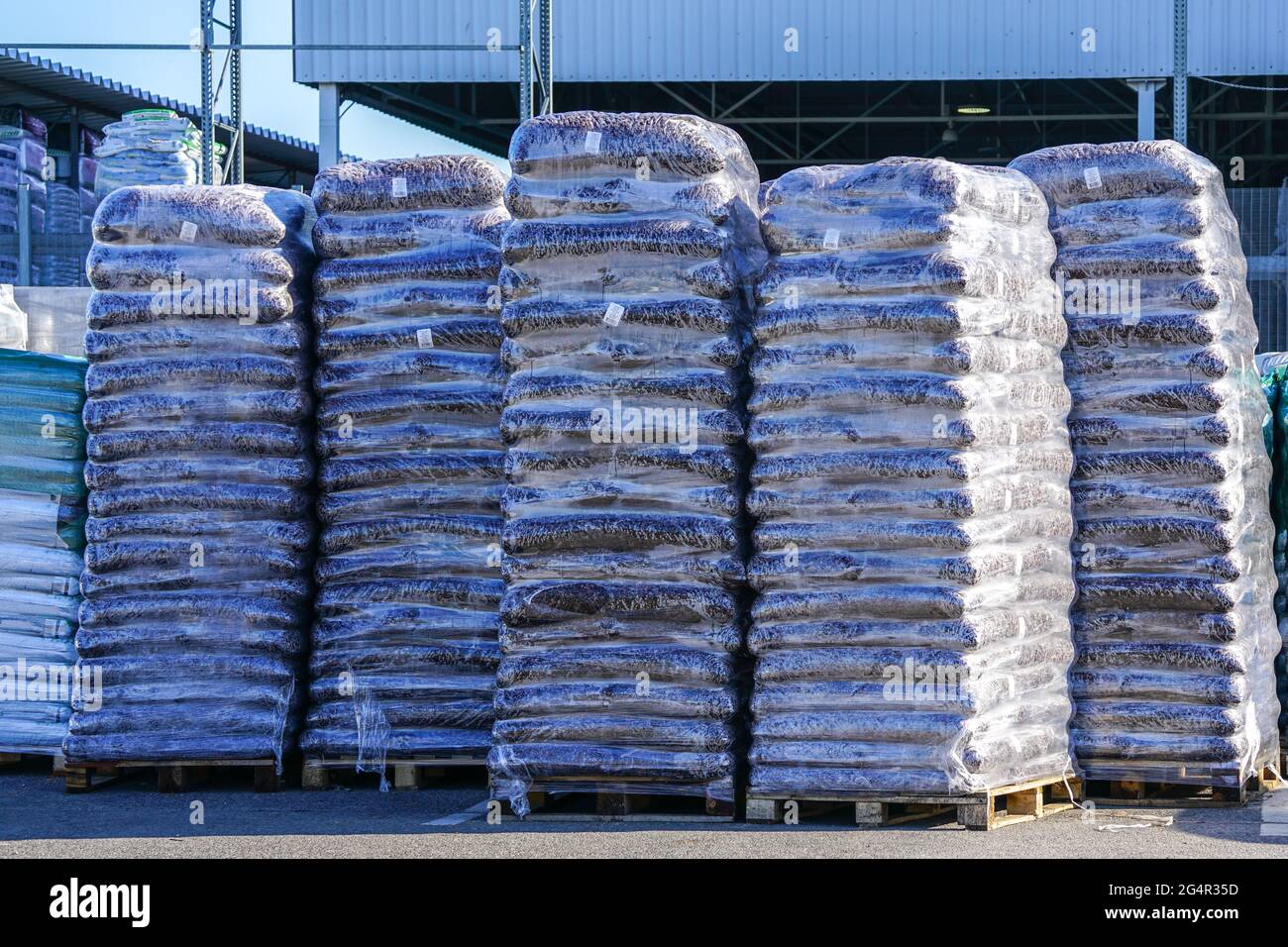 Large plastic sacks hi-res stock photography and images - Alamy