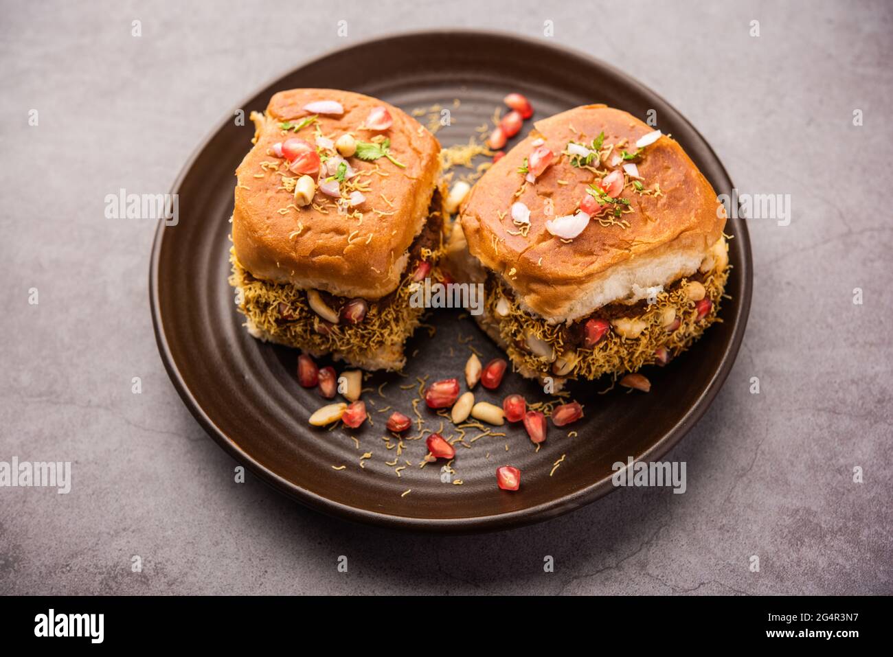 Kacchi food hi-res stock photography and images - Alamy