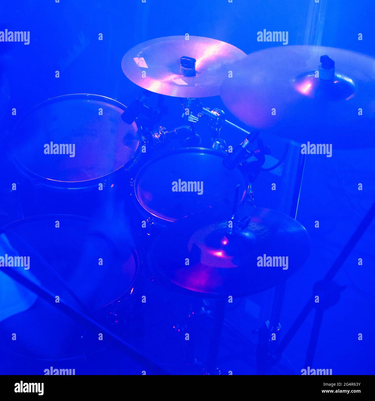 Empty drum hi-res stock photography and images - Alamy