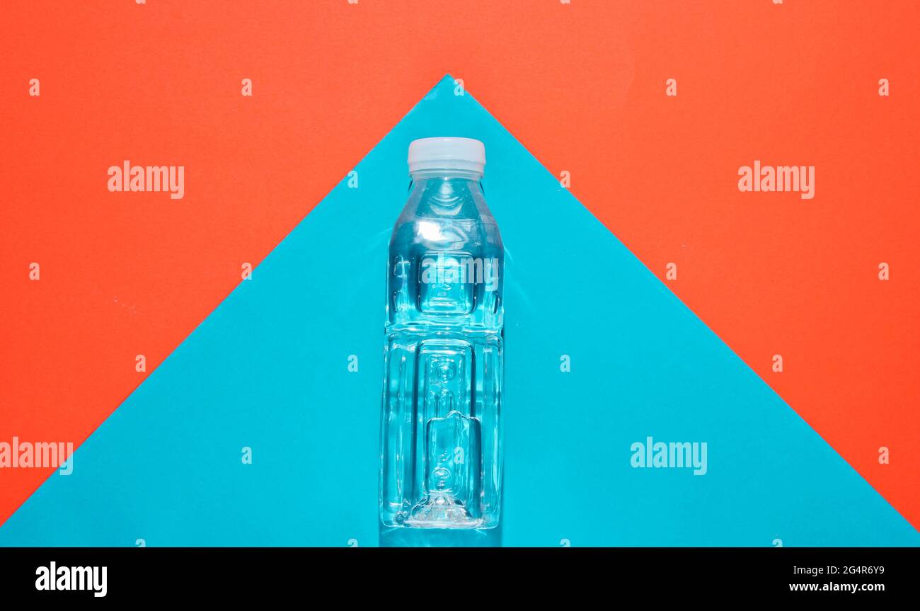 Plastic bottle pyramid hi-res stock photography and images - Alamy