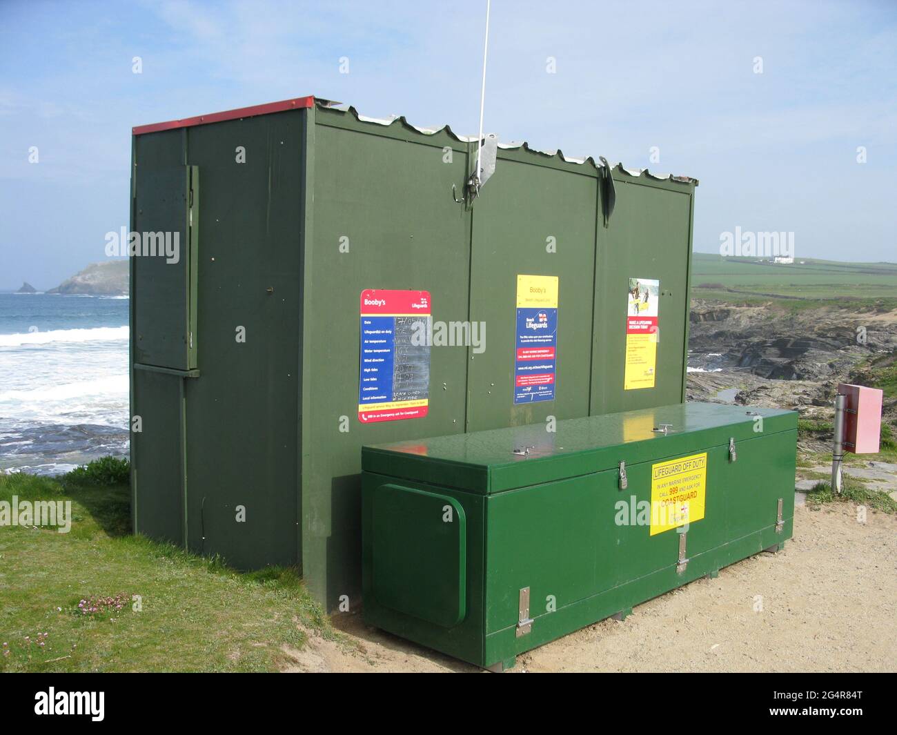 Booby's Bay lifeguard hut. South west coast path. North Cornwall. West ...