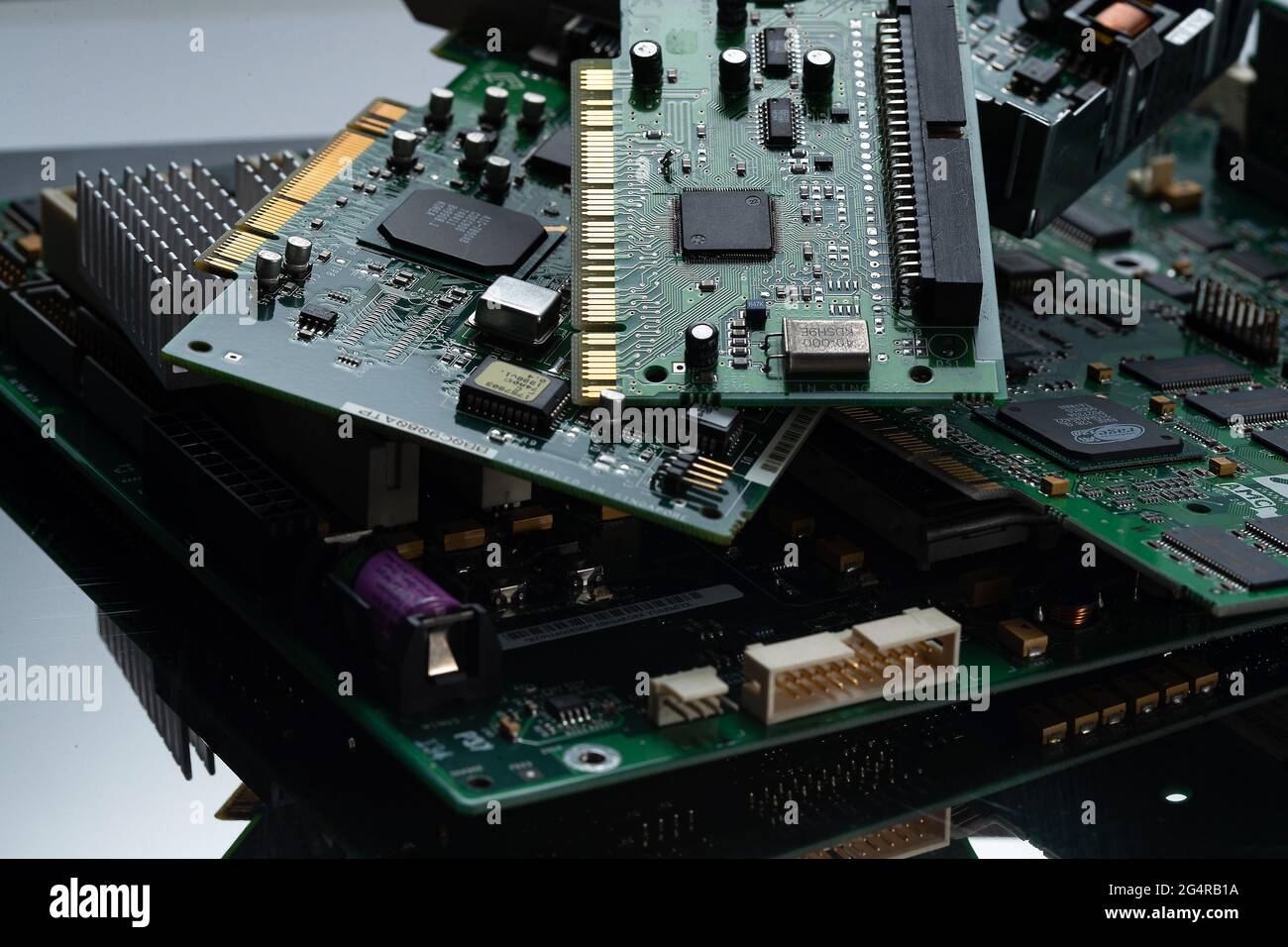 Chip stacking hi-res stock photography and images - Alamy