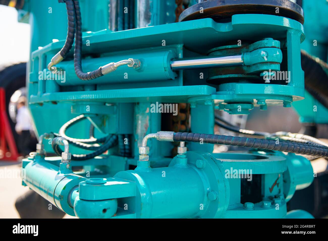 Pneumatic cylinder hi-res stock photography and images - Alamy