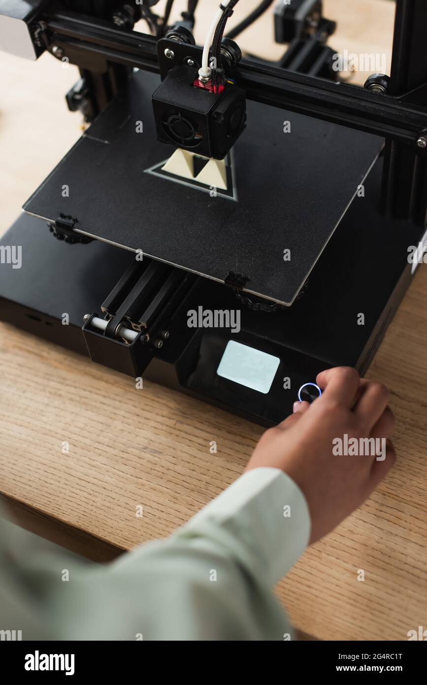 3d printed plastic hand hi-res stock photography and images - Alamy