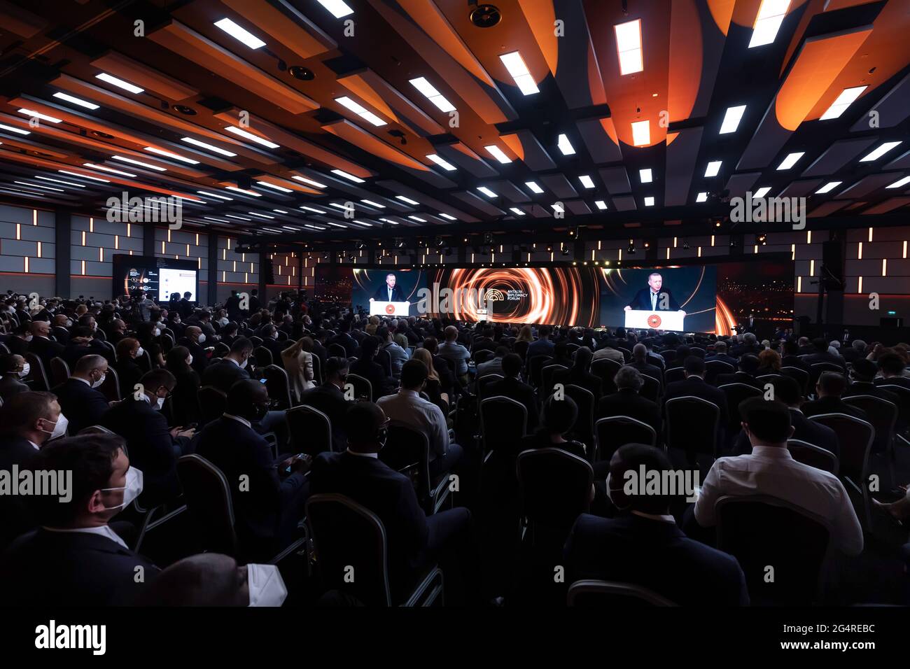 Diplomacy and diplomats hi-res stock photography and images - Alamy