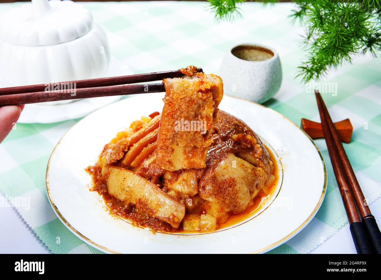 Steamed pork with rice flour Stock Photo - Alamy