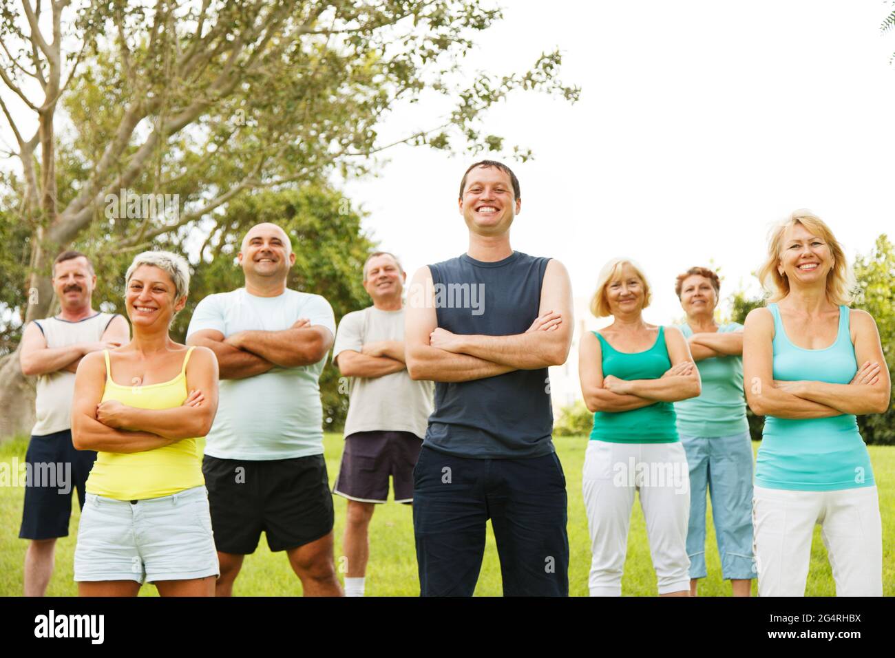 Youth group seniors hi-res stock photography and images - Alamy