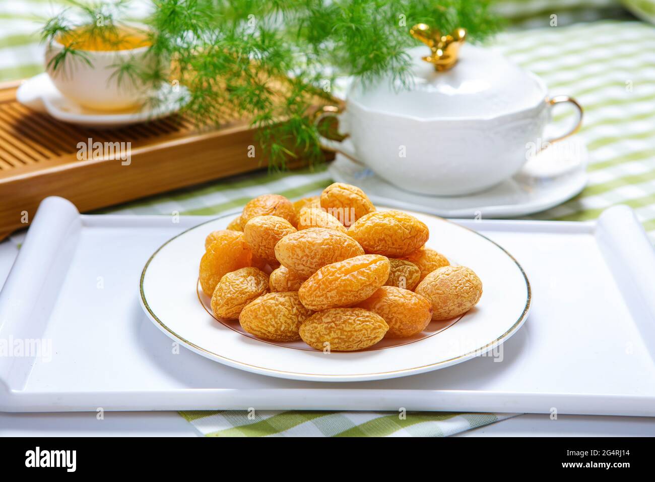 Palm olive hi-res stock photography and images - Alamy