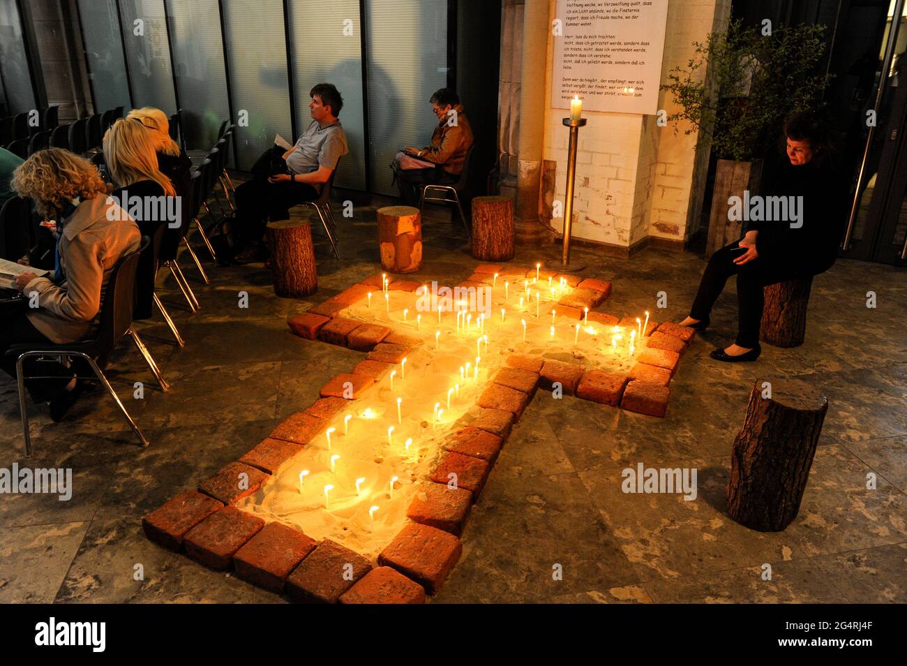 Protestant christian church hi-res stock photography and images - Alamy