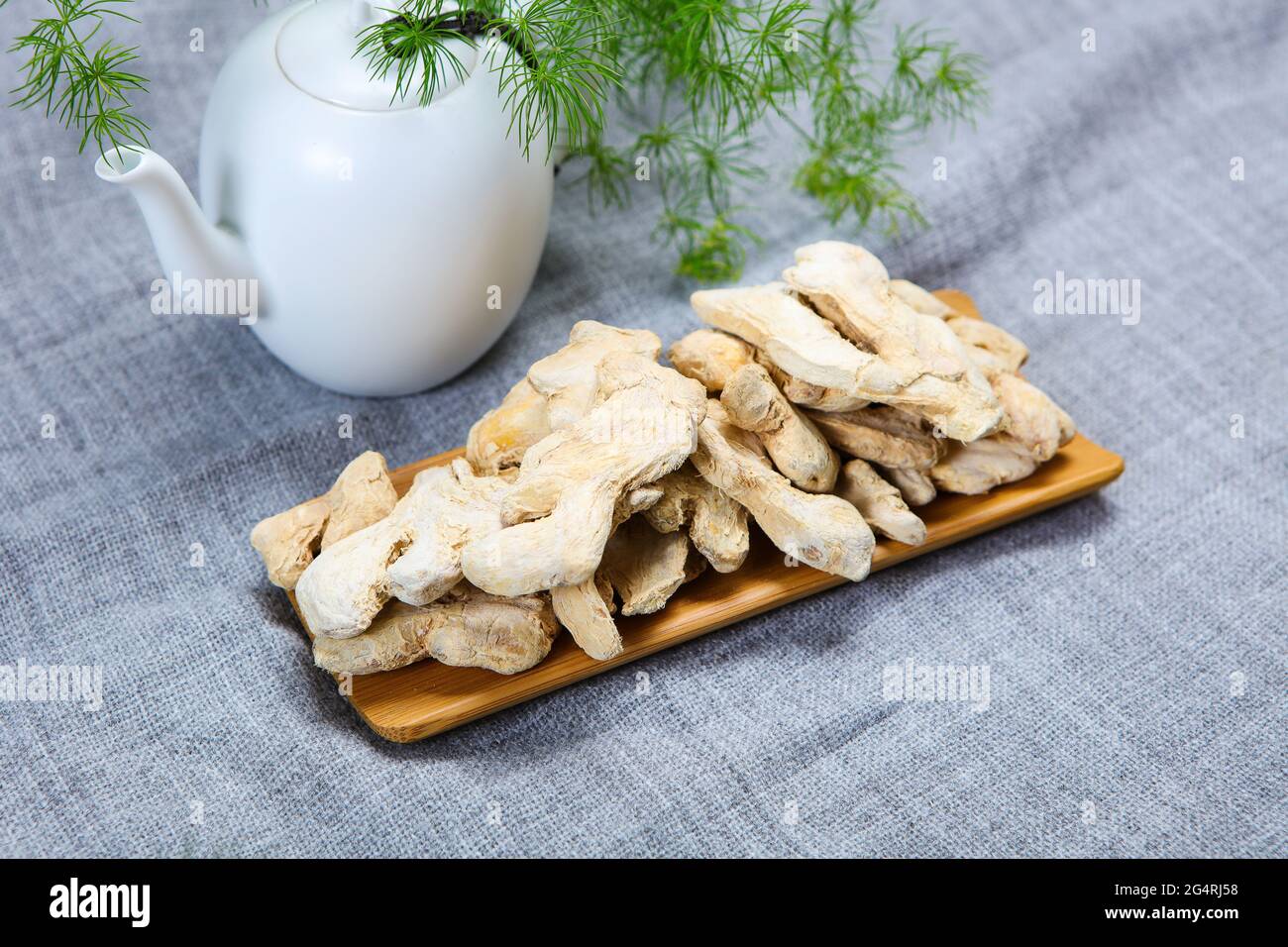 Dried up water well hi-res stock photography and images - Alamy
