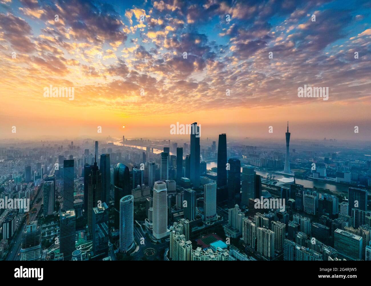Guangzhou downtown towers district sunset hi-res stock photography and ...