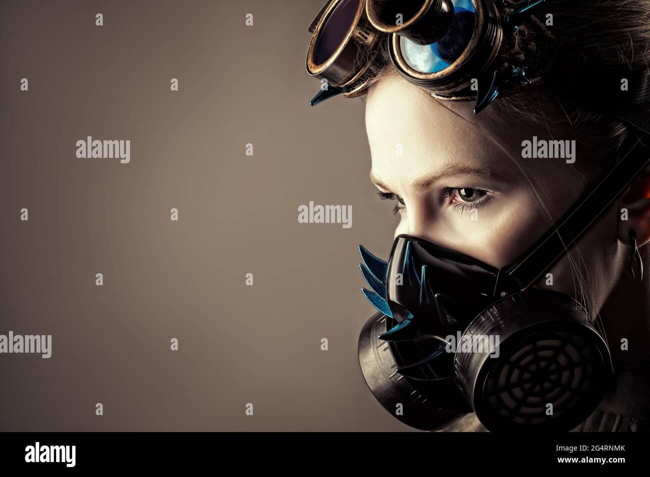 Portrait woman in gas mask hi-res stock photography and images - Alamy