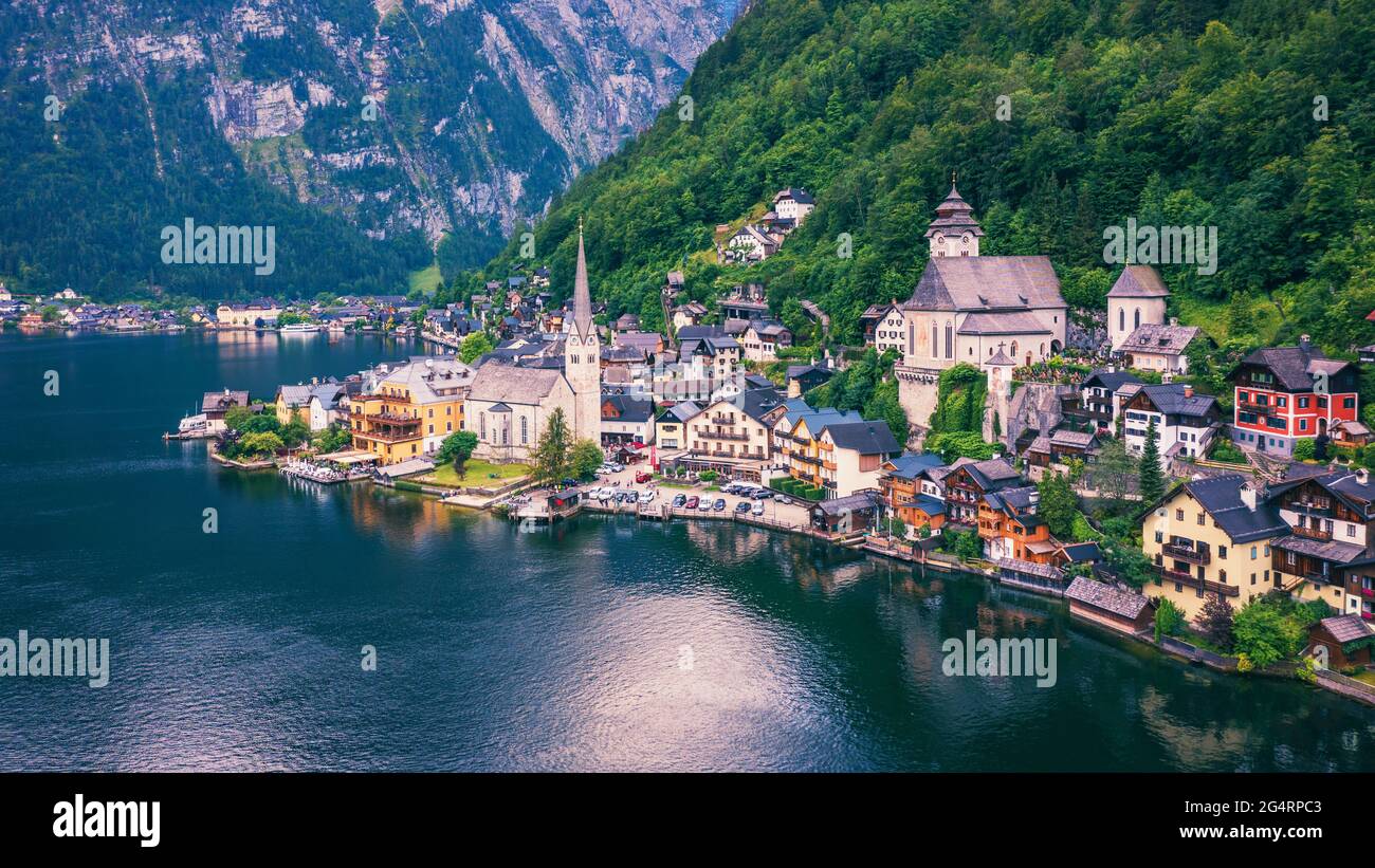 Aerial view of austrian mountain village Hallstatt and Hallstatter lake ...