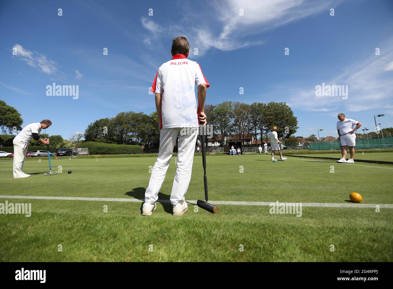 Brighton, UK. 23rd June, 2021. Competitors take part in the Golf ...