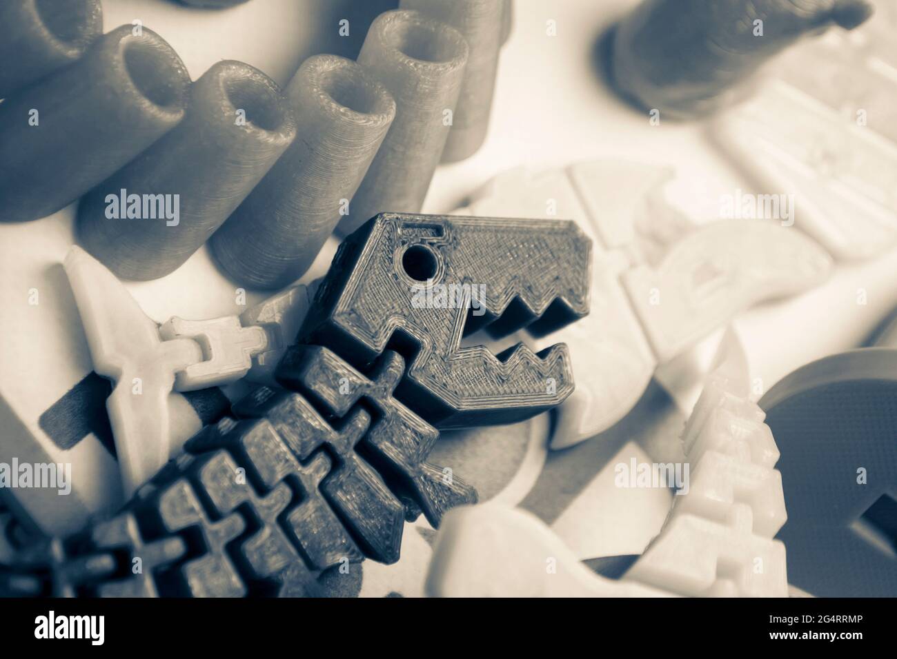 Red model printed 3d printer hi-res stock photography and images - Alamy