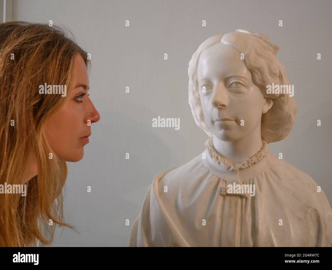 Ben Elwes Gallery, London, UK. 23 June 2021. London Art Week preview of ...