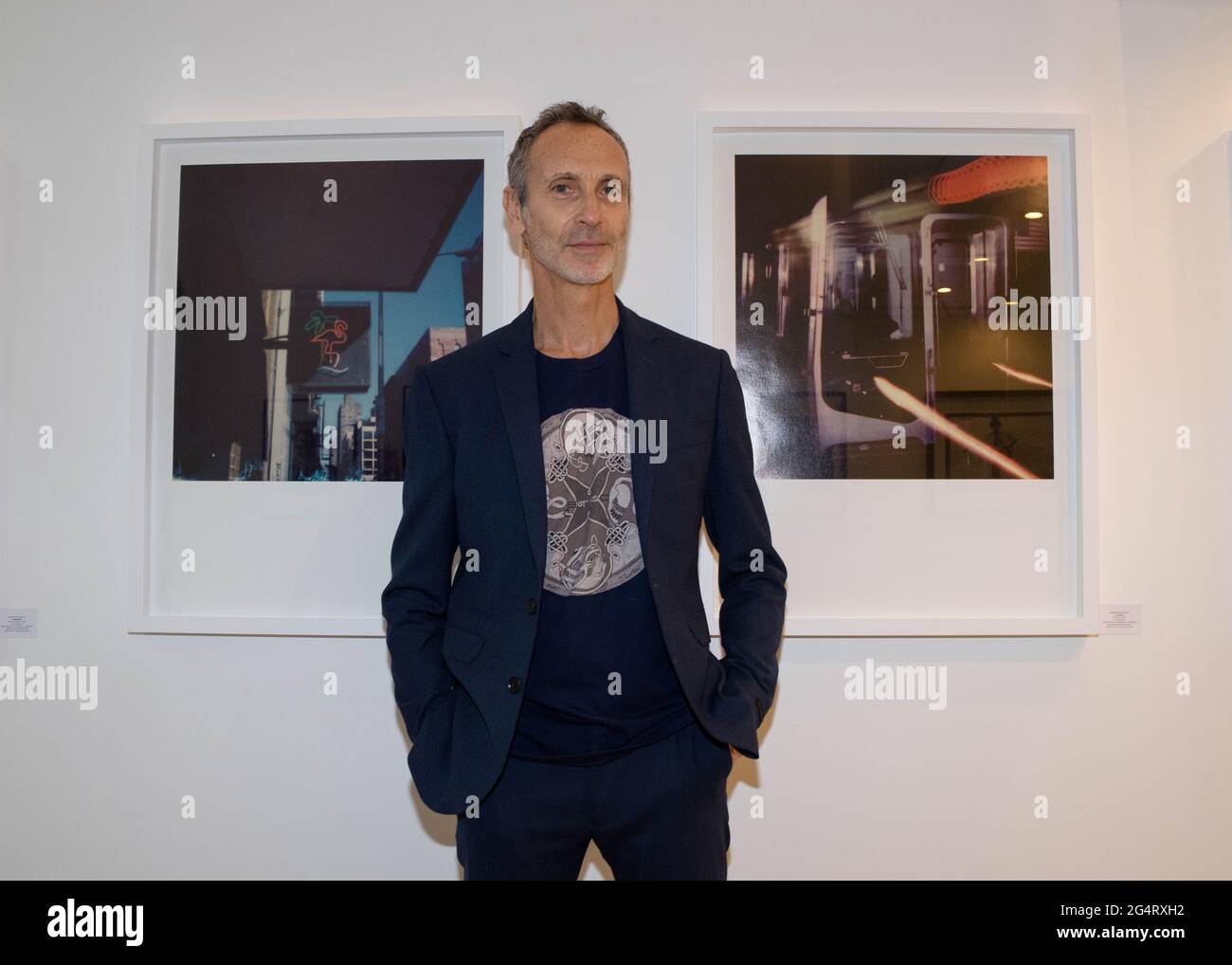 Yannick laurent acteur arcelin theophile peintre et dessinateur hi-res ...