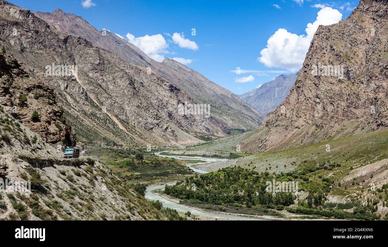 Manali-Leh road in Indian Himalayas with lorry. Himachal Pradesh, India ...