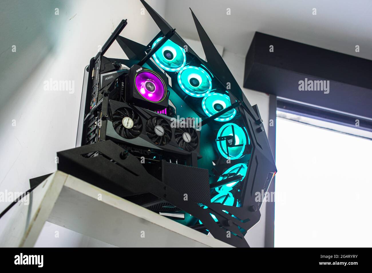 MEGA PC - L'AOUINA, TUNISIA - Mar 24, 2021: Pc Gamer Tunisie - MEGA ...