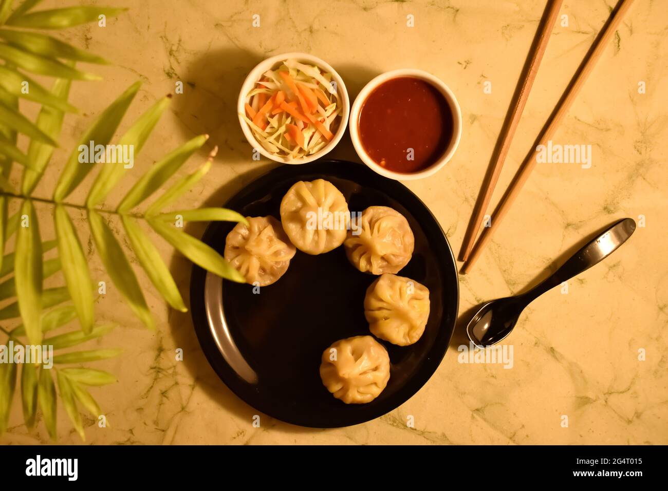 A plate of momos hi-res stock photography and images - Alamy