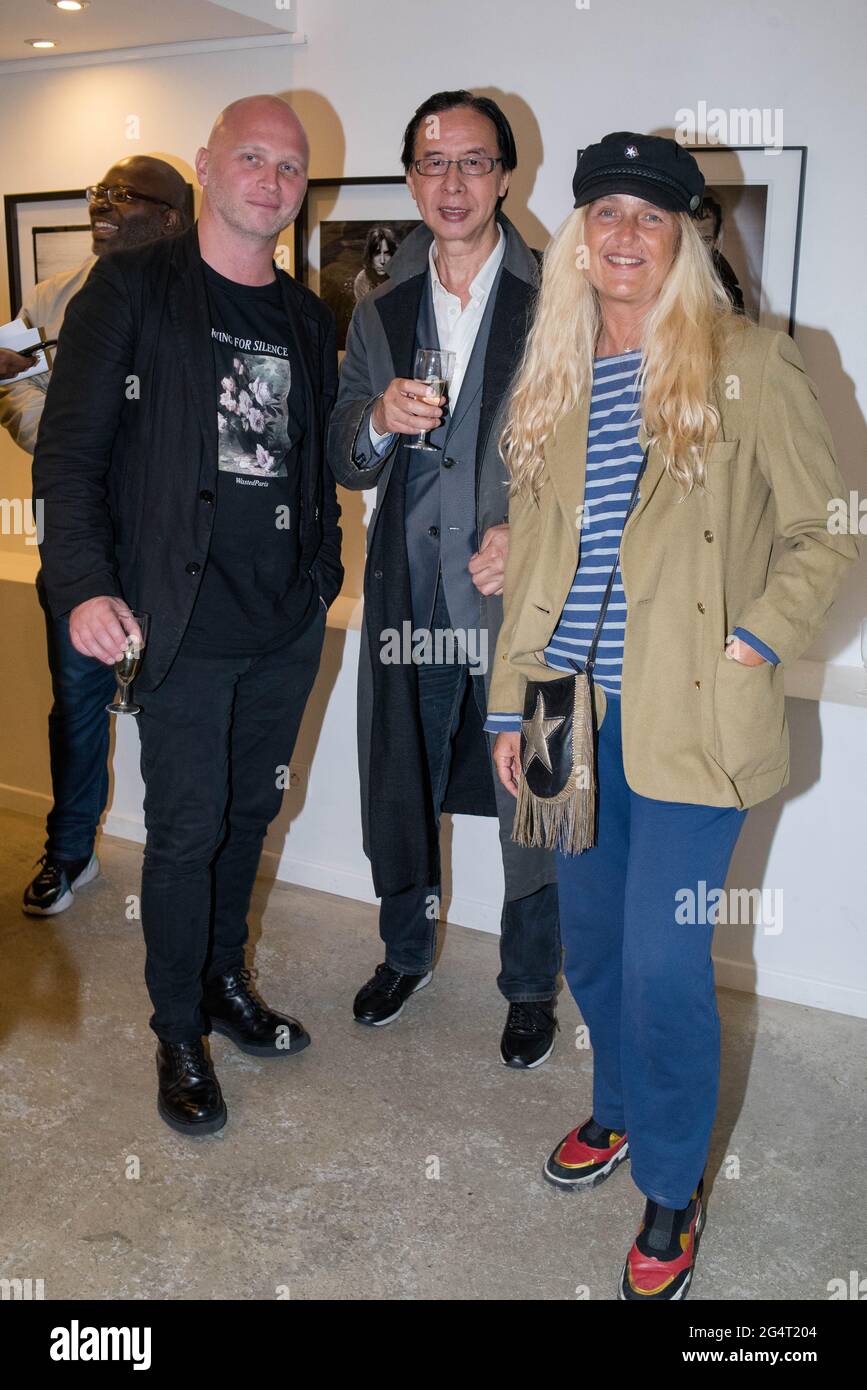 Yannick laurent acteur arcelin theophile peintre et dessinateur hi-res ...