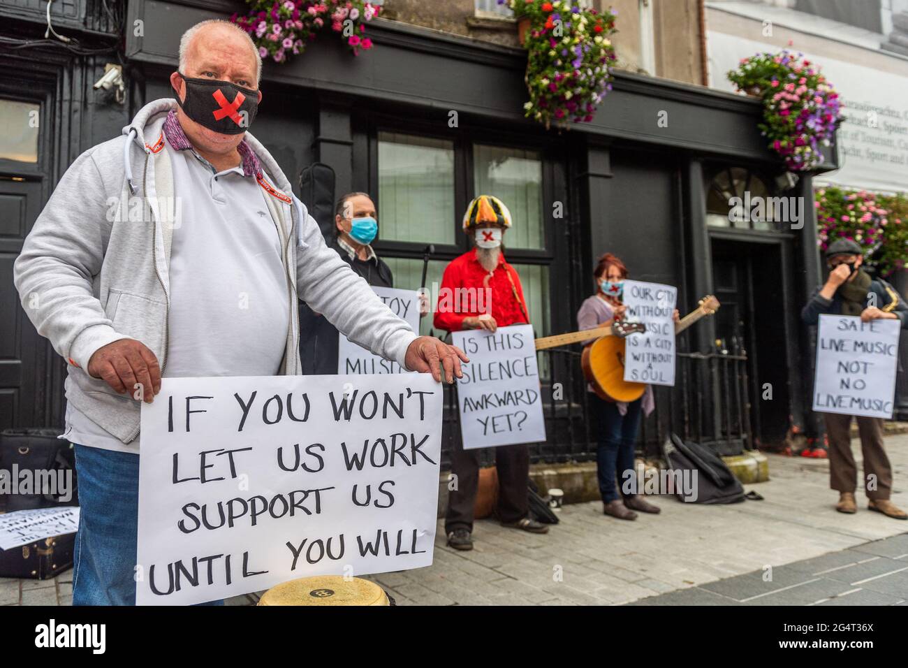 Patrick horgan hi-res stock photography and images - Alamy