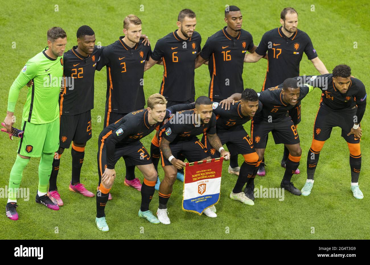 Torwart Maarten Stekelenburg (Niederlande), Denzel Dumfries ... Torwart Maarten Stekelenburg (Niederlande), Denzel Dumfries ...