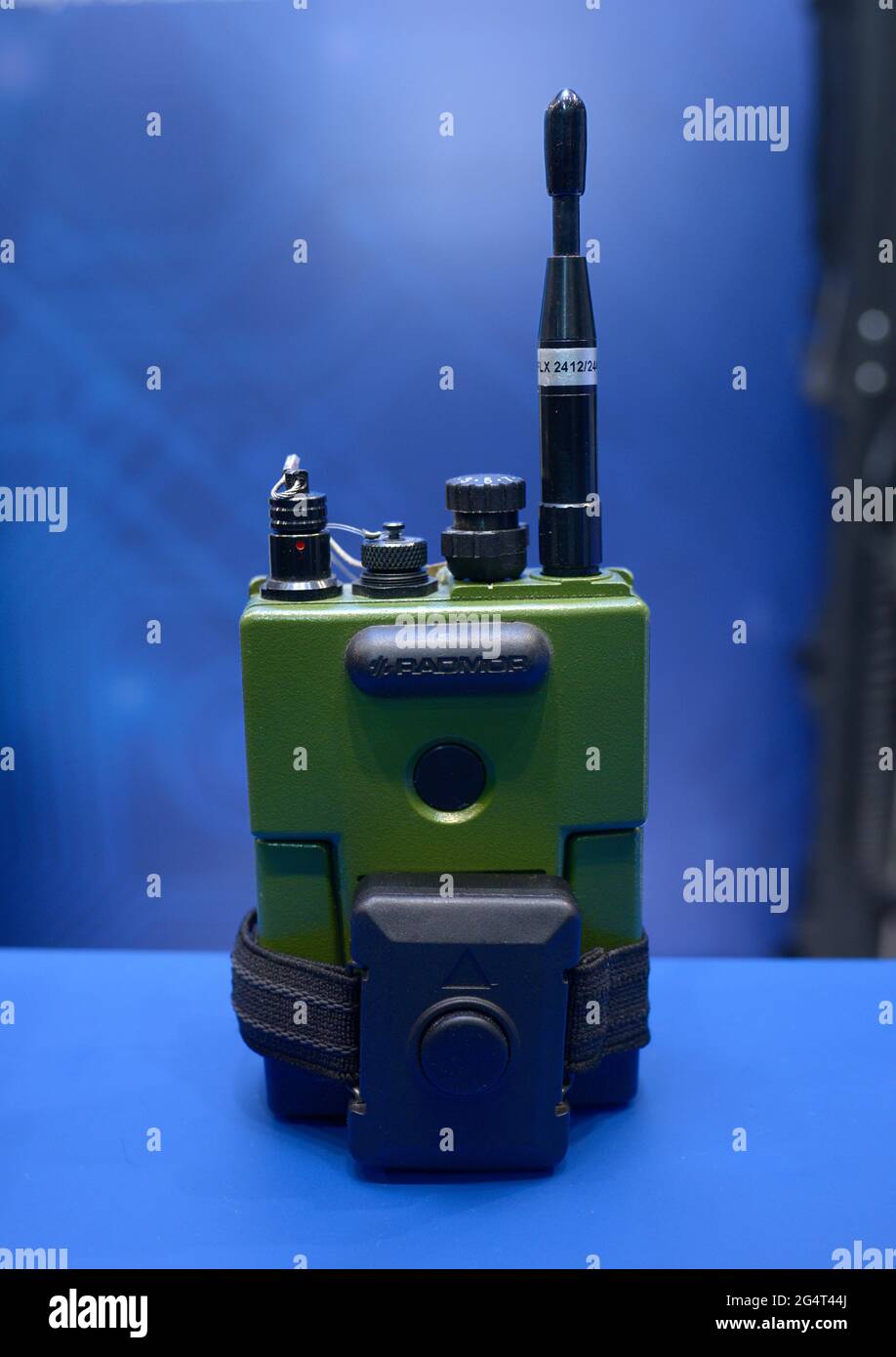 Portable personal radio for soldiers presented on stand, made by Radmor ...