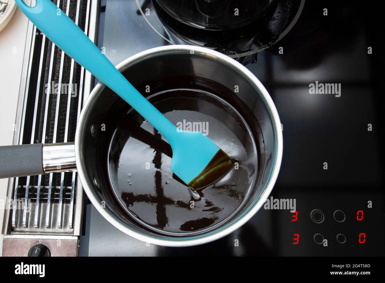 Melting butter with sugar hi-res stock photography and images - Alamy