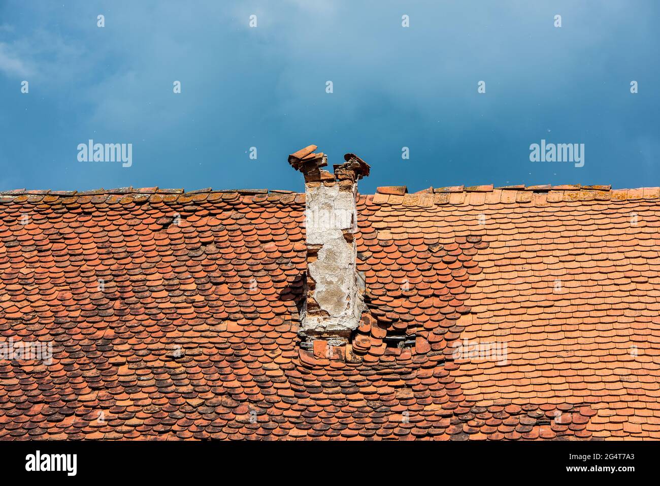 Old fireplace brickwork hi-res stock photography and images - Alamy