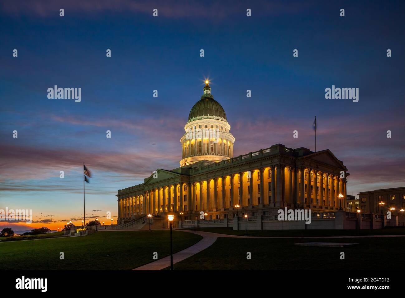 Visit state capitol hi-res stock photography and images - Alamy