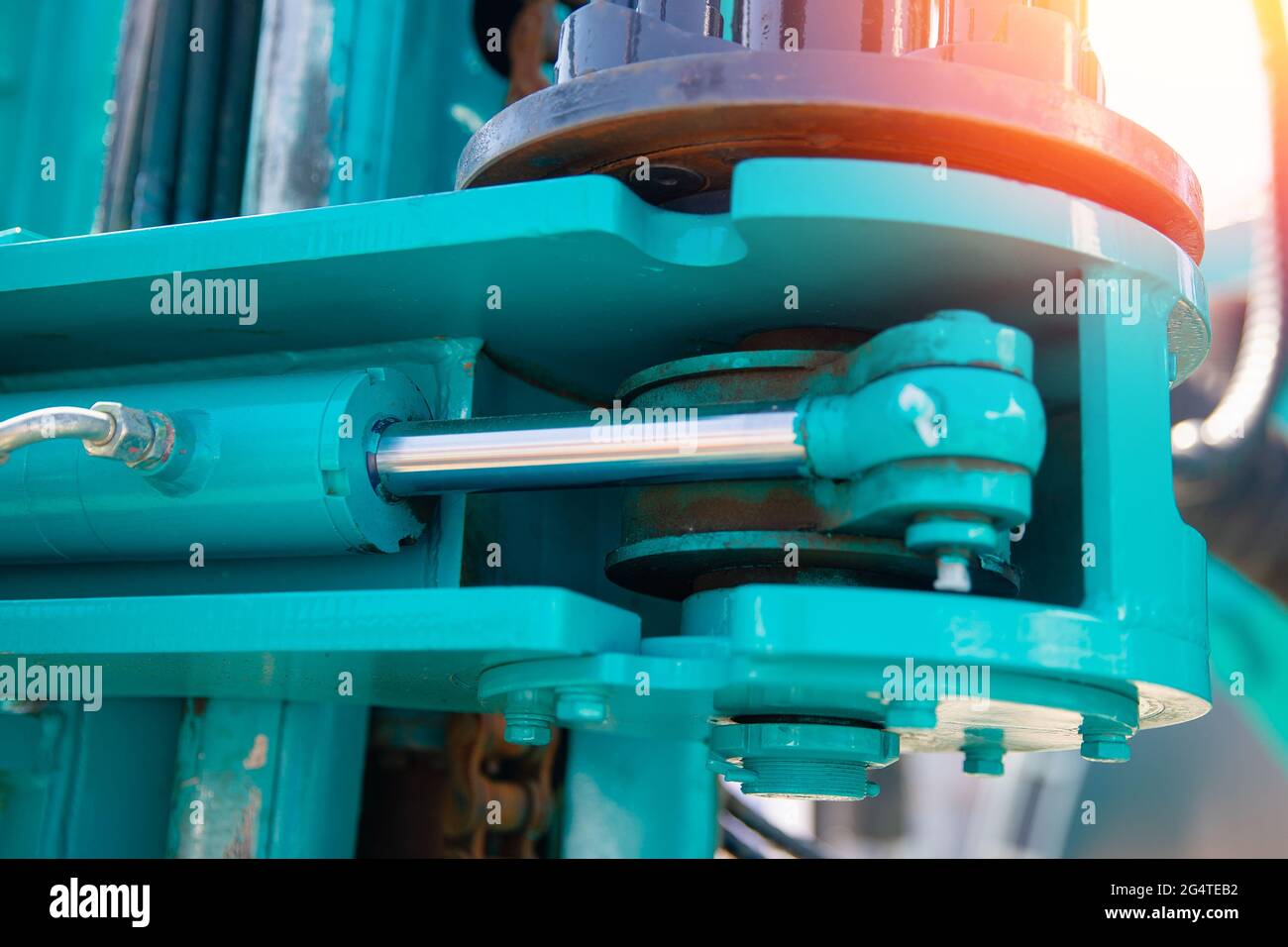 Pneumatic cylinder hi-res stock photography and images - Alamy