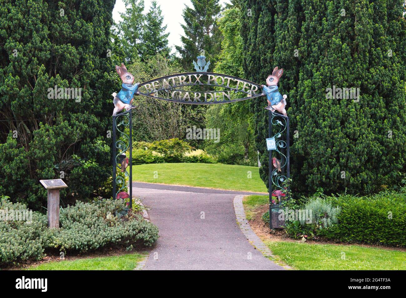 Beatrix potter garden hi-res stock photography and images - Alamy