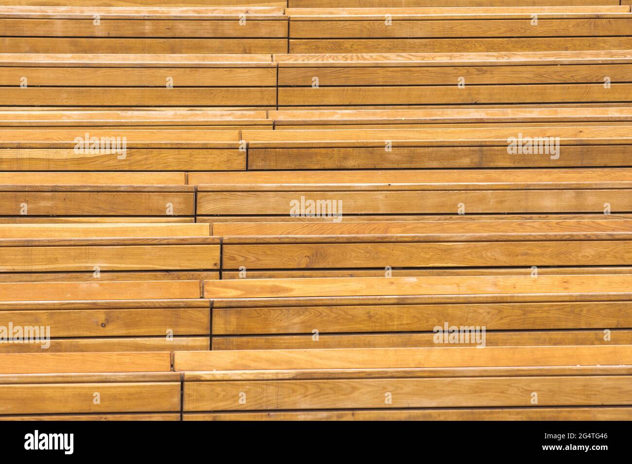 Long horizontal brown boards hi-res stock photography and images - Alamy