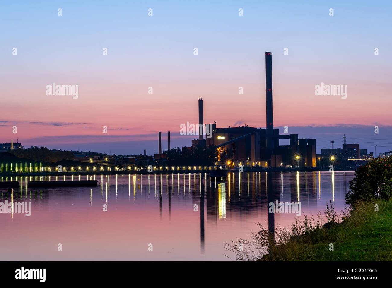 Helsinki / Finland - JUNE 22, 2021: A beautiful night city skyline ...