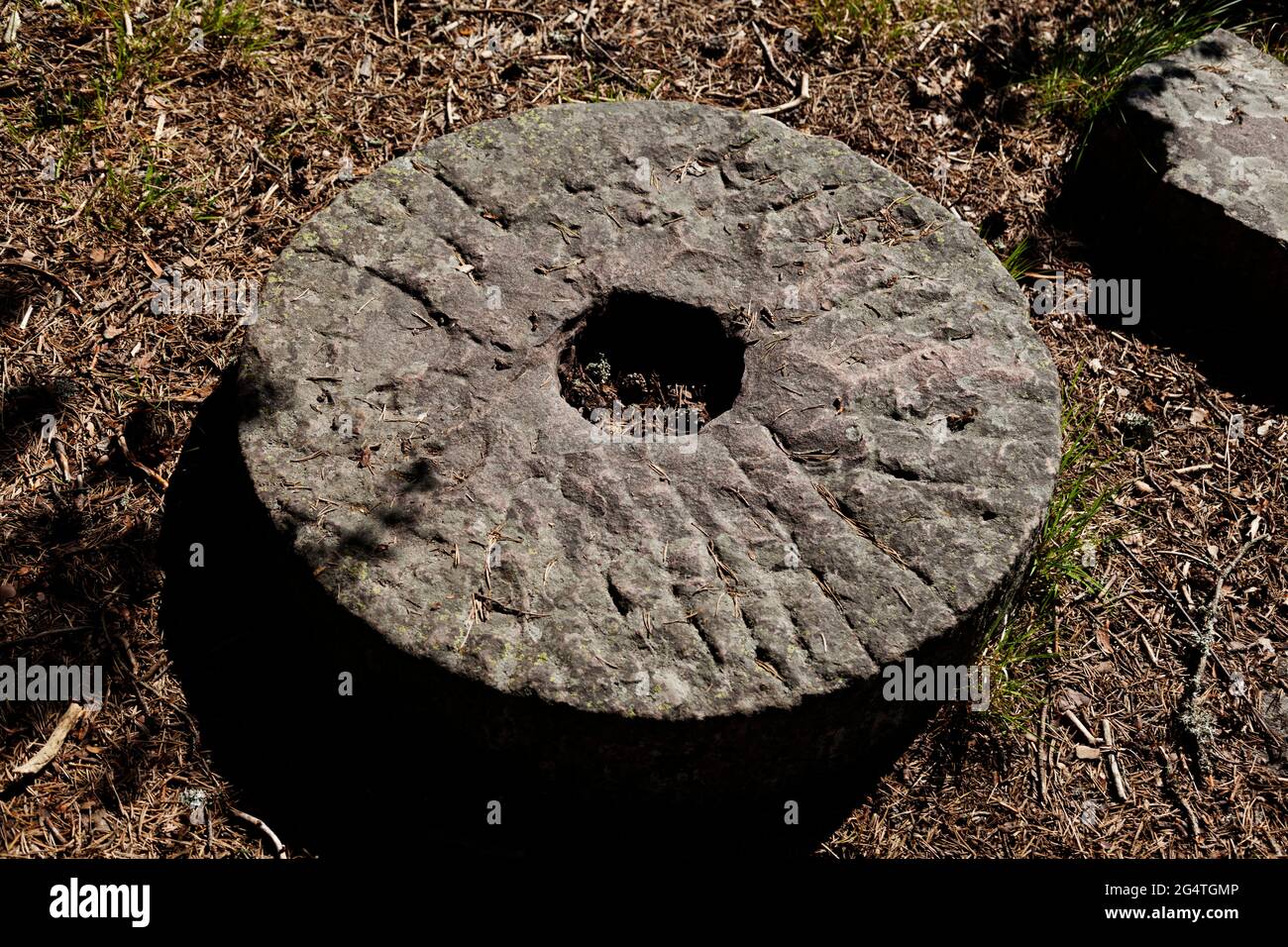 very old mill wheel used to make flour Stock Photo - Alamy