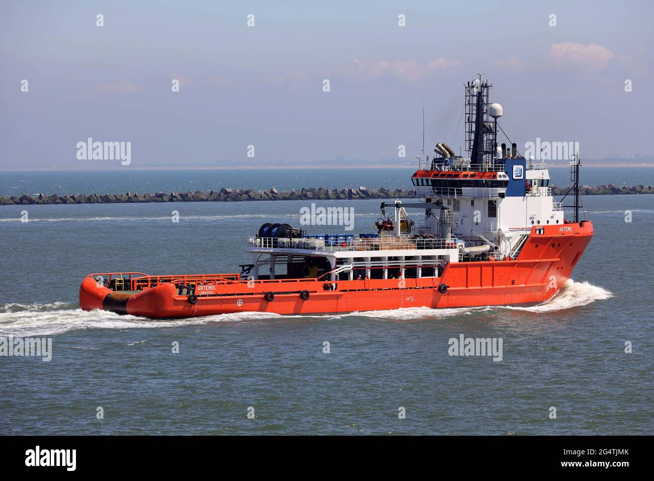 The offshore supply vessel Artemis will reach the port of Rotterdam on ...