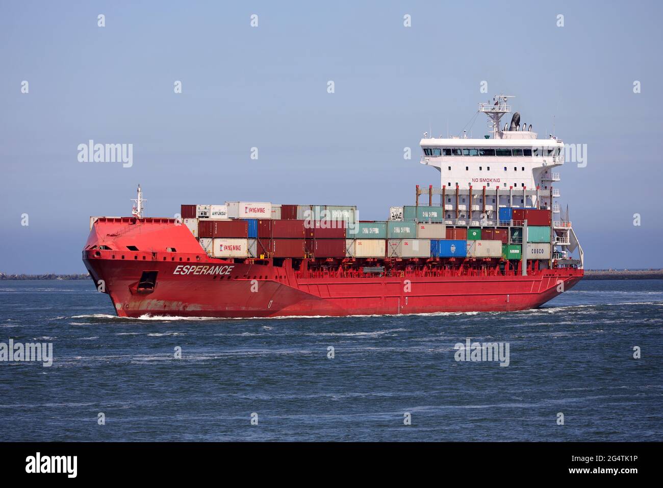 Container vessel feeder feeder ship hi-res stock photography and images ...