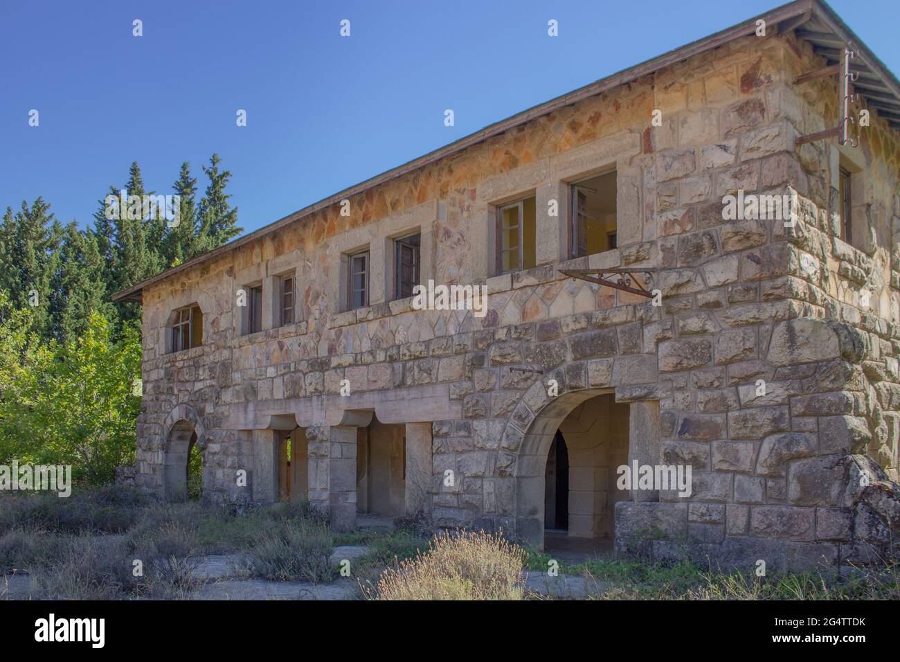 abandoned stone buildings, authentic work of art for the time it was ...