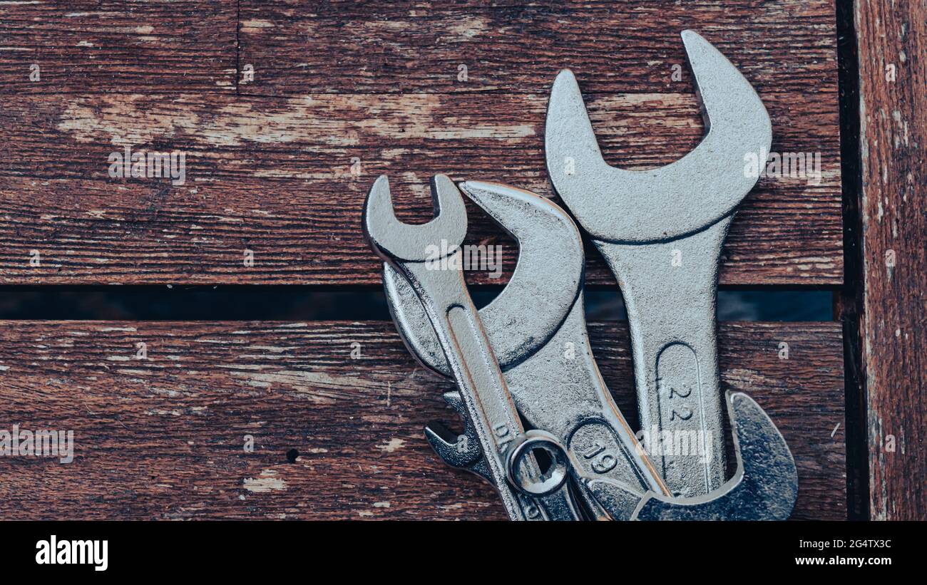 Hand wrenches hi-res stock photography and images - Alamy