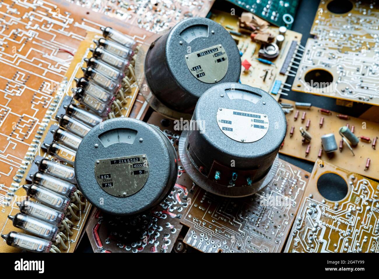 close up of old-fashioned electric scale board indicator analog Stock ...