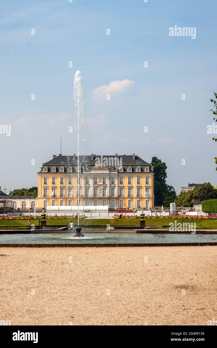 Brühl palace hi-res stock photography and images - Alamy